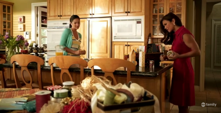 “Pretty Little Liars” Recap 101 & 102: Just the Lesbian Parts & Our ...
