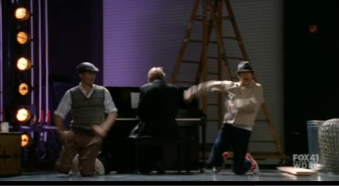 This is a "Recap" of Glee Episode 207, "The Substitute." Gaygaygay ...