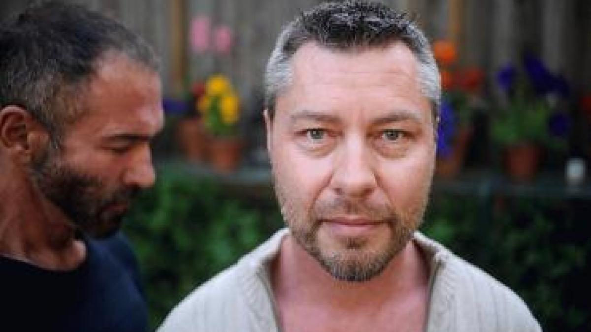 Anthony Makk Won't Be Deported, Can Stay In US to Care For His Husband ...