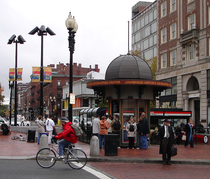 Queer Girl City Guide: Boston, MA | Autostraddle