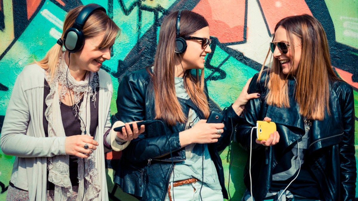 Playlist A Song For Your Gal Pal Autostraddle