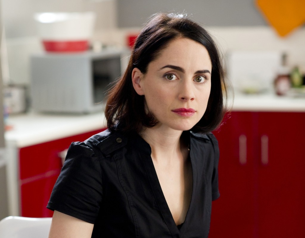 All 193 Dead Lesbian and Bisexual Characters On TV, And How They Died ...