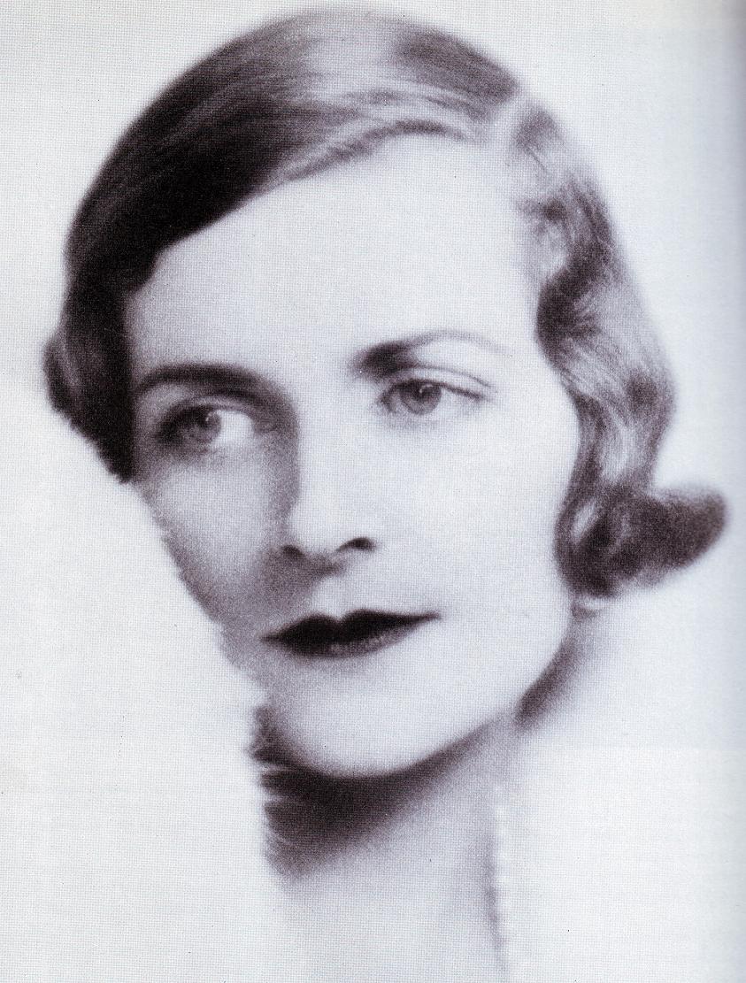 The Lesbian or Bisexual Heiress: 22 Women Who Had It Made, In Theory ...