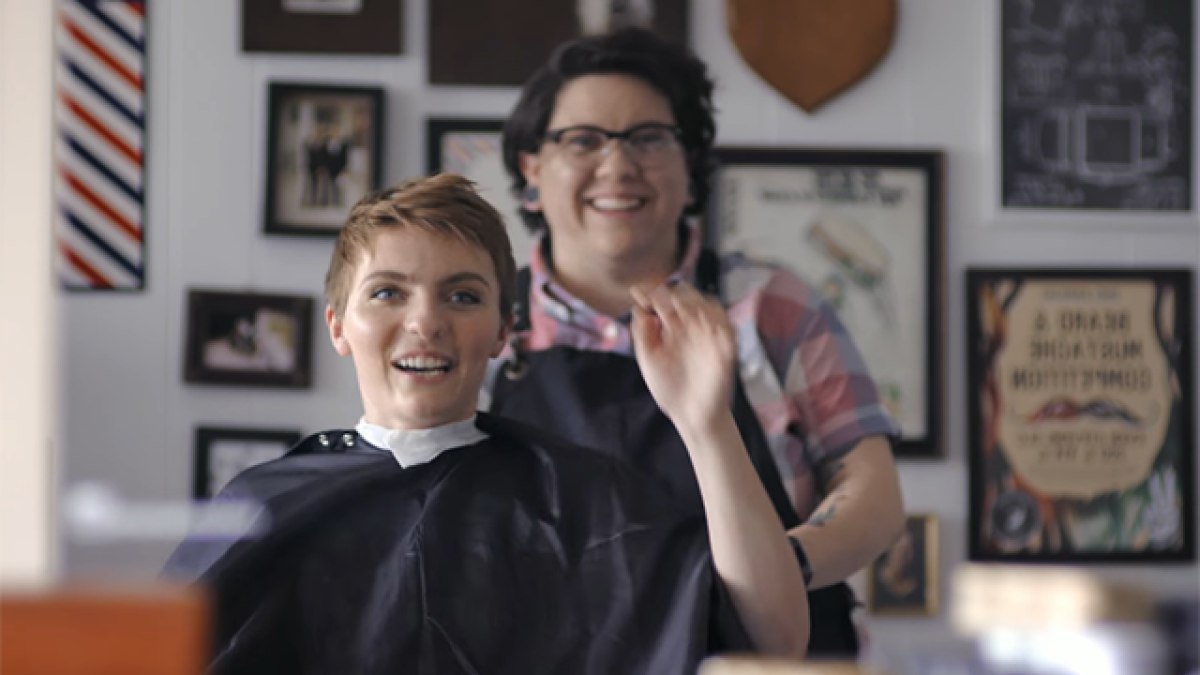 Shonda Rhimes Gives Butch Barber Kylee Howell the Dove Real Beauty ...