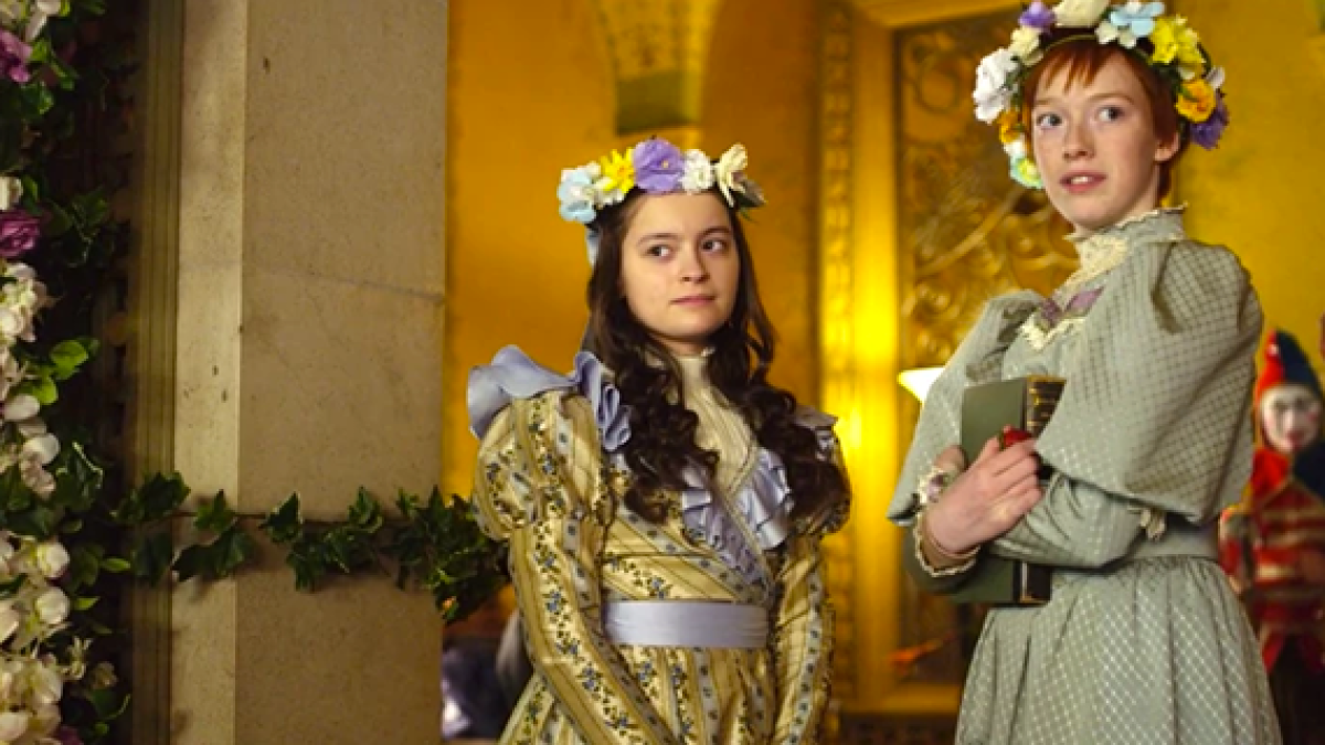 "Anne With an E" Is Even Gayer in Season Two (but It’s Still Not "Anne ...