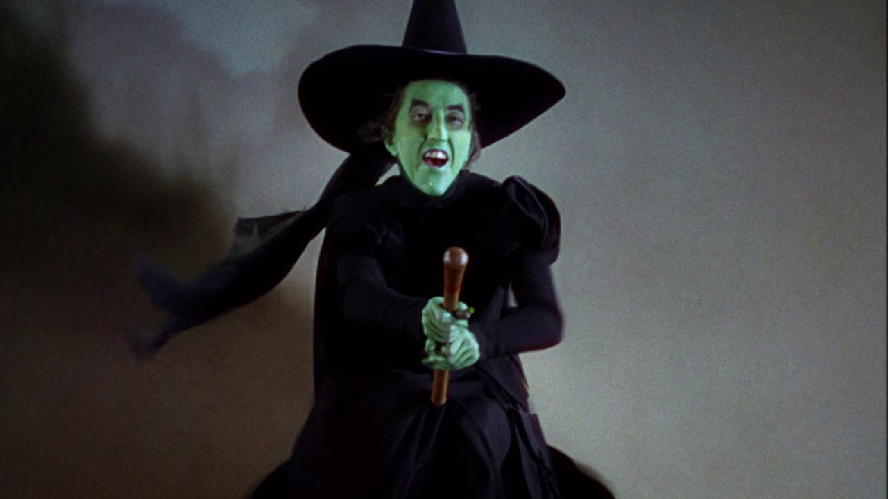 55 Fictional Witches, Ranked by Lesbianism | Autostraddle