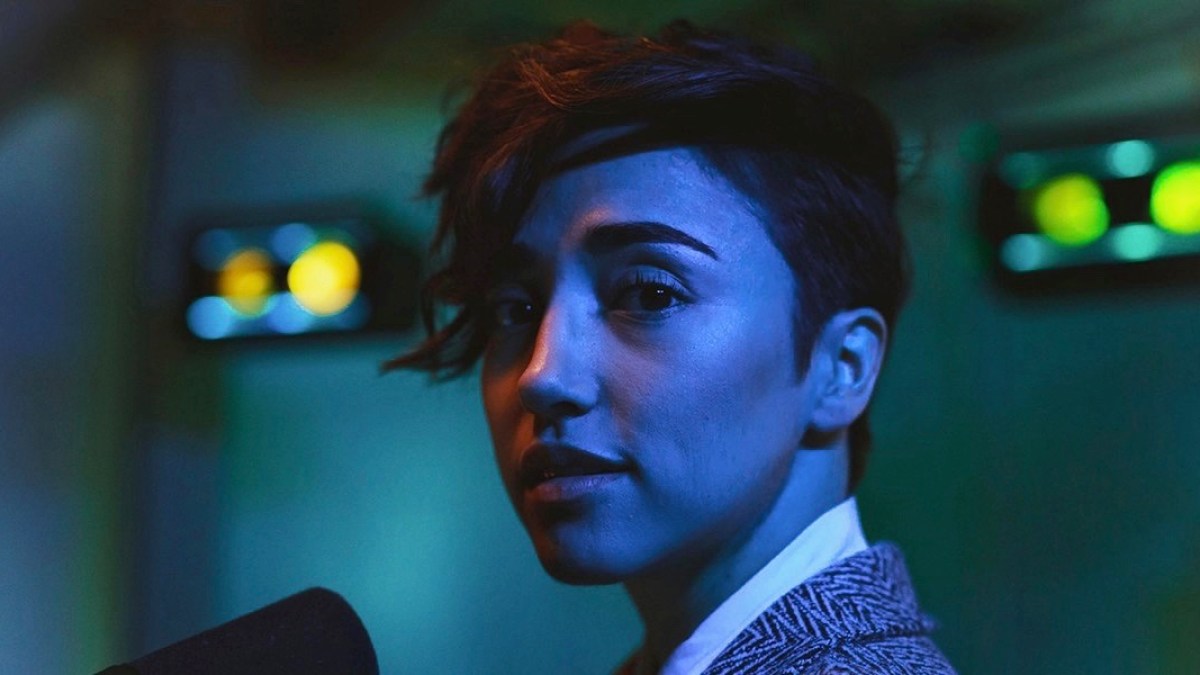 VIDEO PREMIERE: Alex G's New Music Video, 'Pray It Away,' Creates Her ...