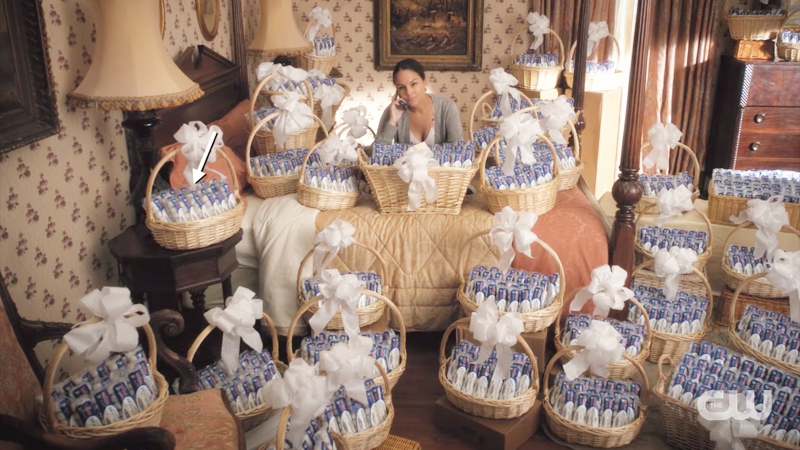 Jane the Virgin's Final Season is Gayer and Wilder and More Romantic ...