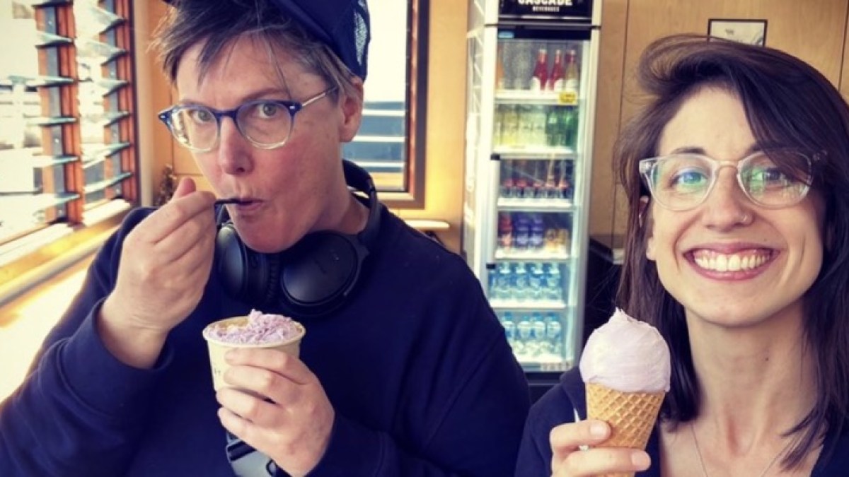 Hannah Gadsby Secretly Got Married When You Weren't Looking! | Autostraddle