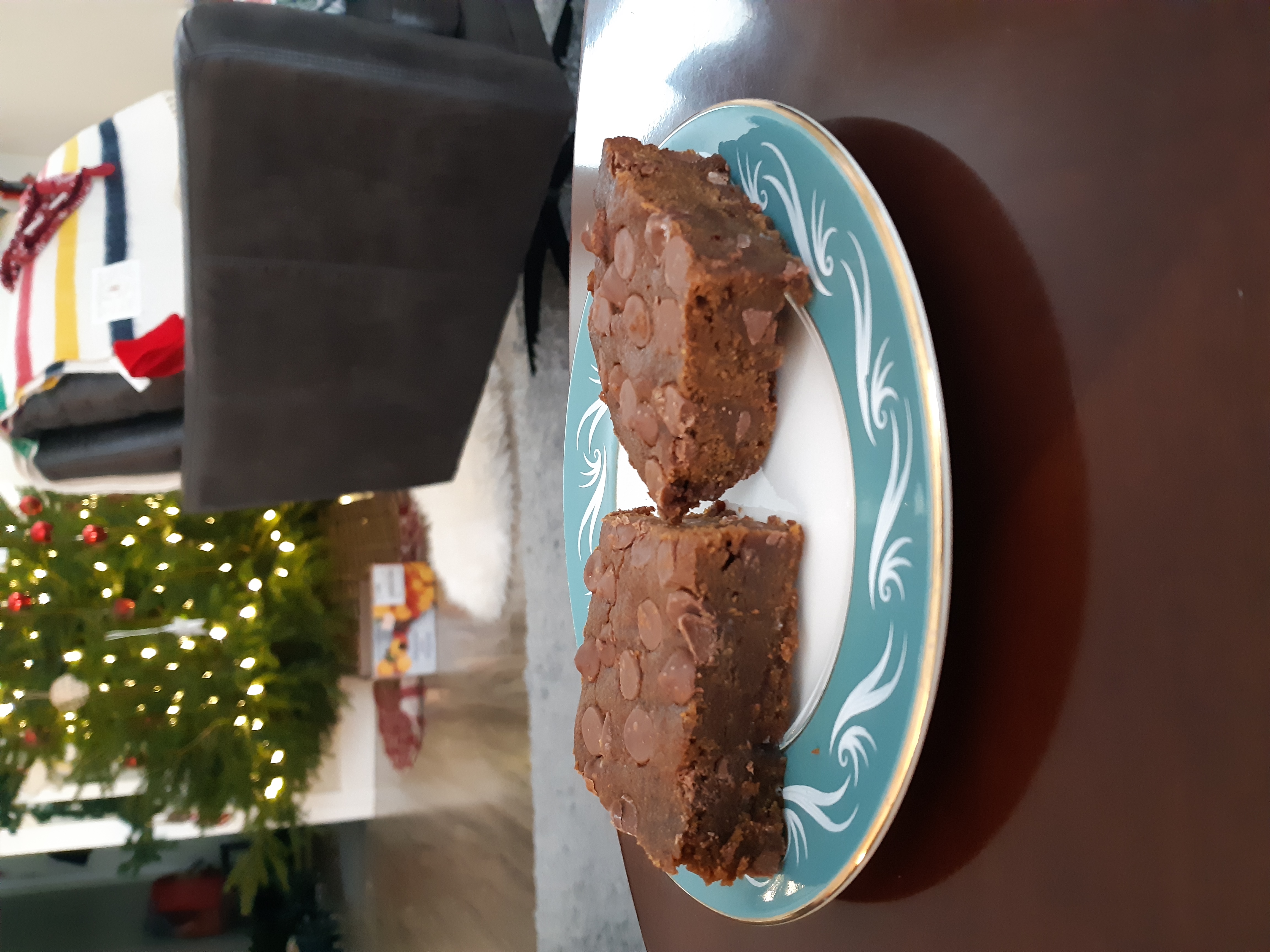 A Quest for the Perfect Gingerbread Bake for the Holigay Season