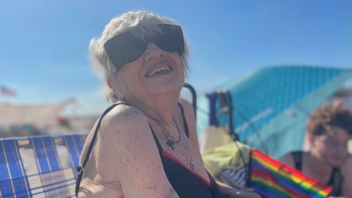 Shatzi Weisberger, the People’s Bubbie, Dies at 92 | Autostraddle