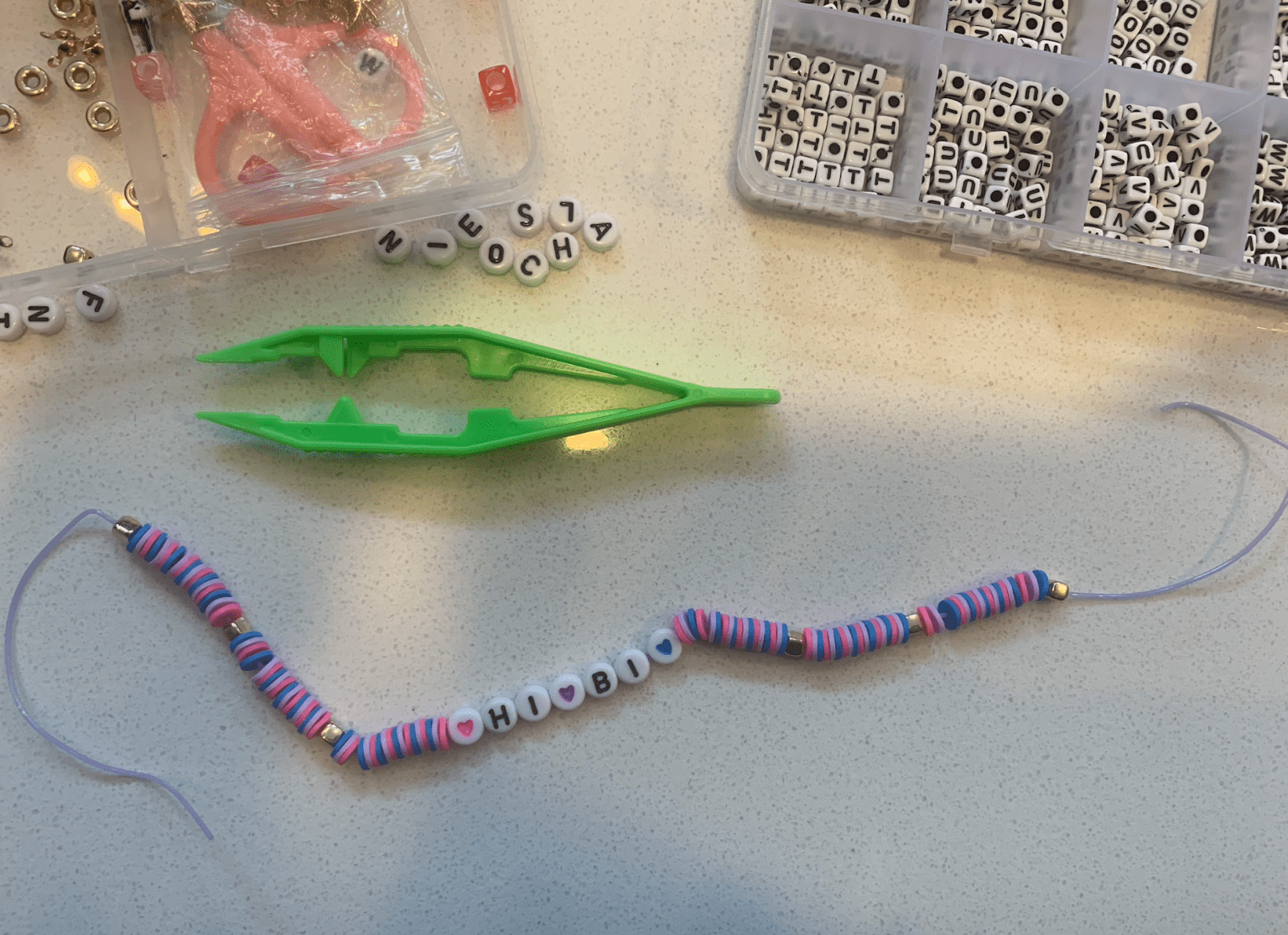 Wanna Trade? A DIY Guide to Making Friendship Bracelets | Autostraddle