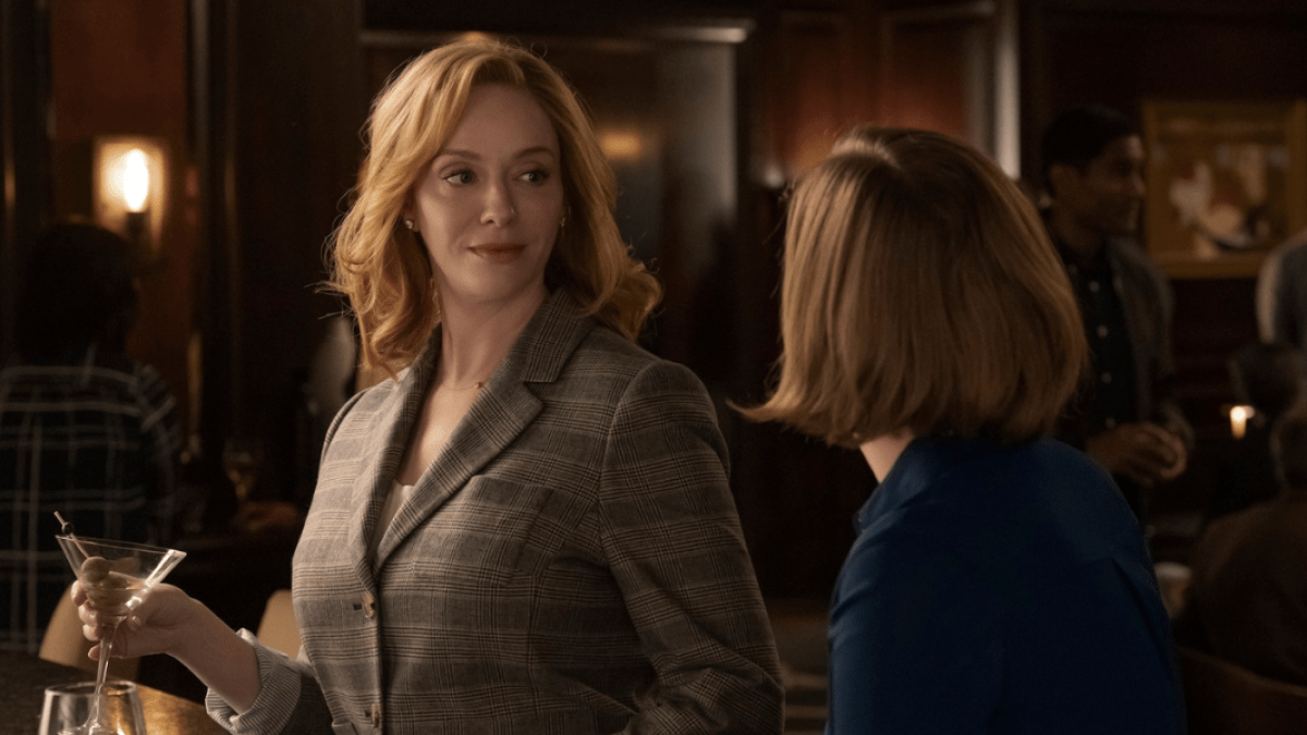 Christina Hendricks Arrives on 'Hacks' To Top Ava | Autostraddle