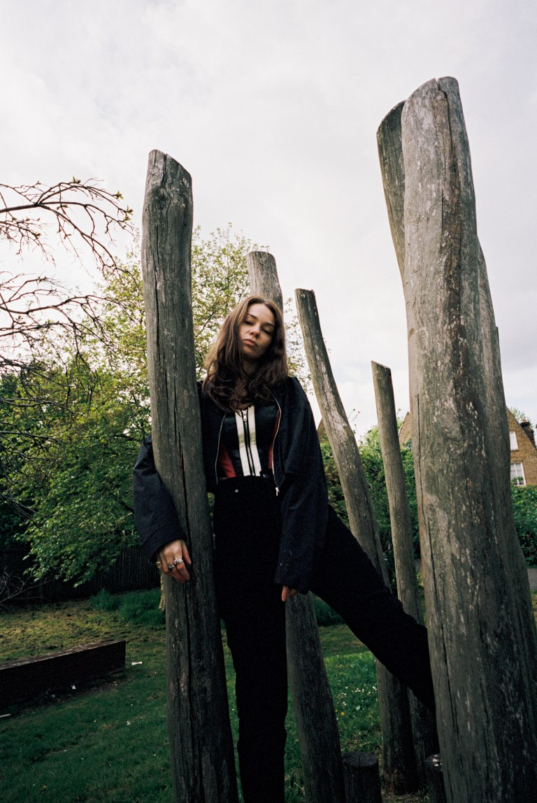 Minke Is Moving Past the Noise and Focusing on the Music | Autostraddle